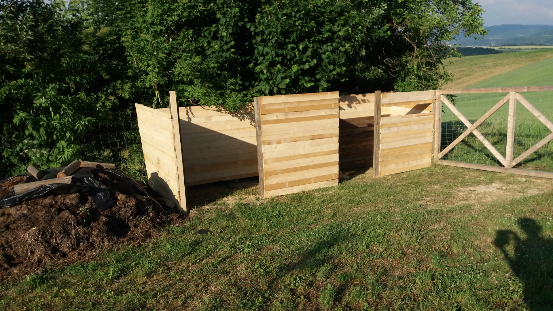 Kompost a kompostovacie wc :: Prírodný sad Polníky